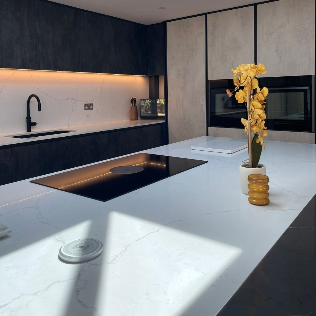 Fugen Avalanche White Quartz with Grey Veining | Purple – purplegranite