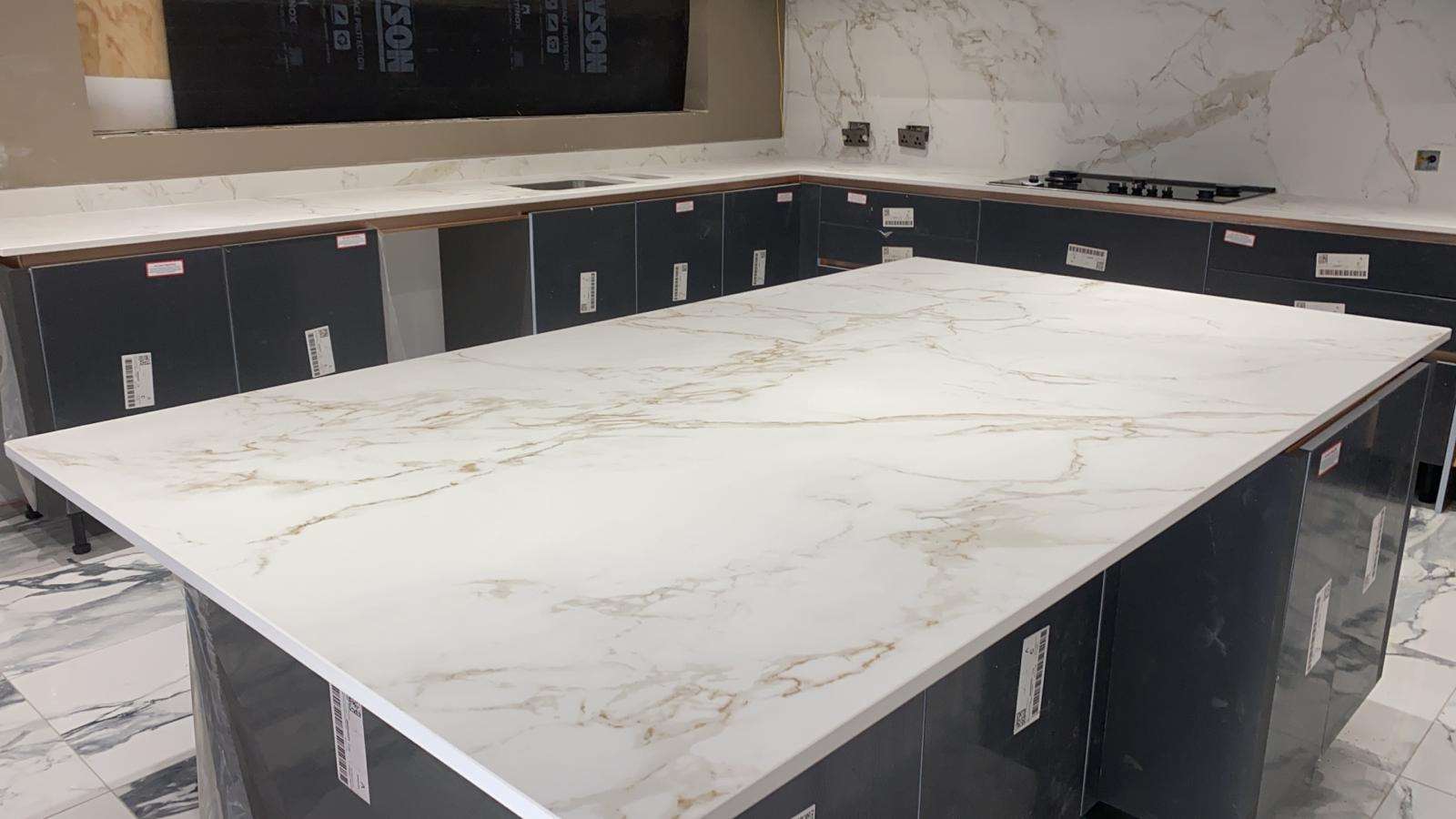 Dekton Entzo White Marble Effect Porcelain | Purple – purplegranite