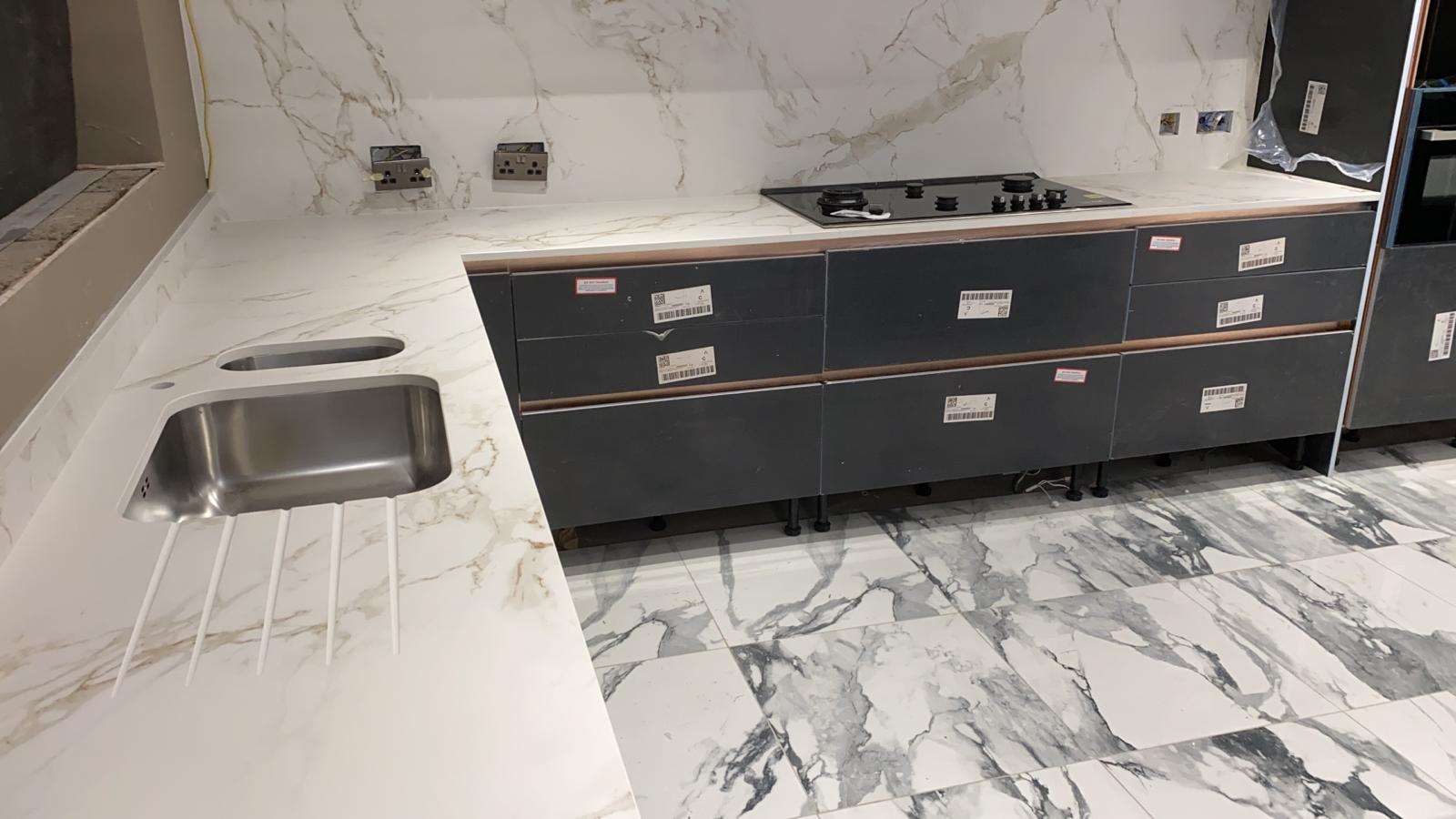 Dekton Entzo White Marble Effect Porcelain | Purple – purplegranite