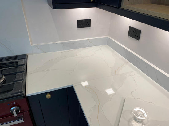 Fugen Calacatta Oro White Marble Effect Quartz | Purple – purplegranite