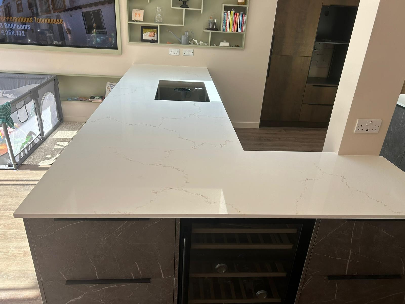 Worldwide Stones Quartz Worktops