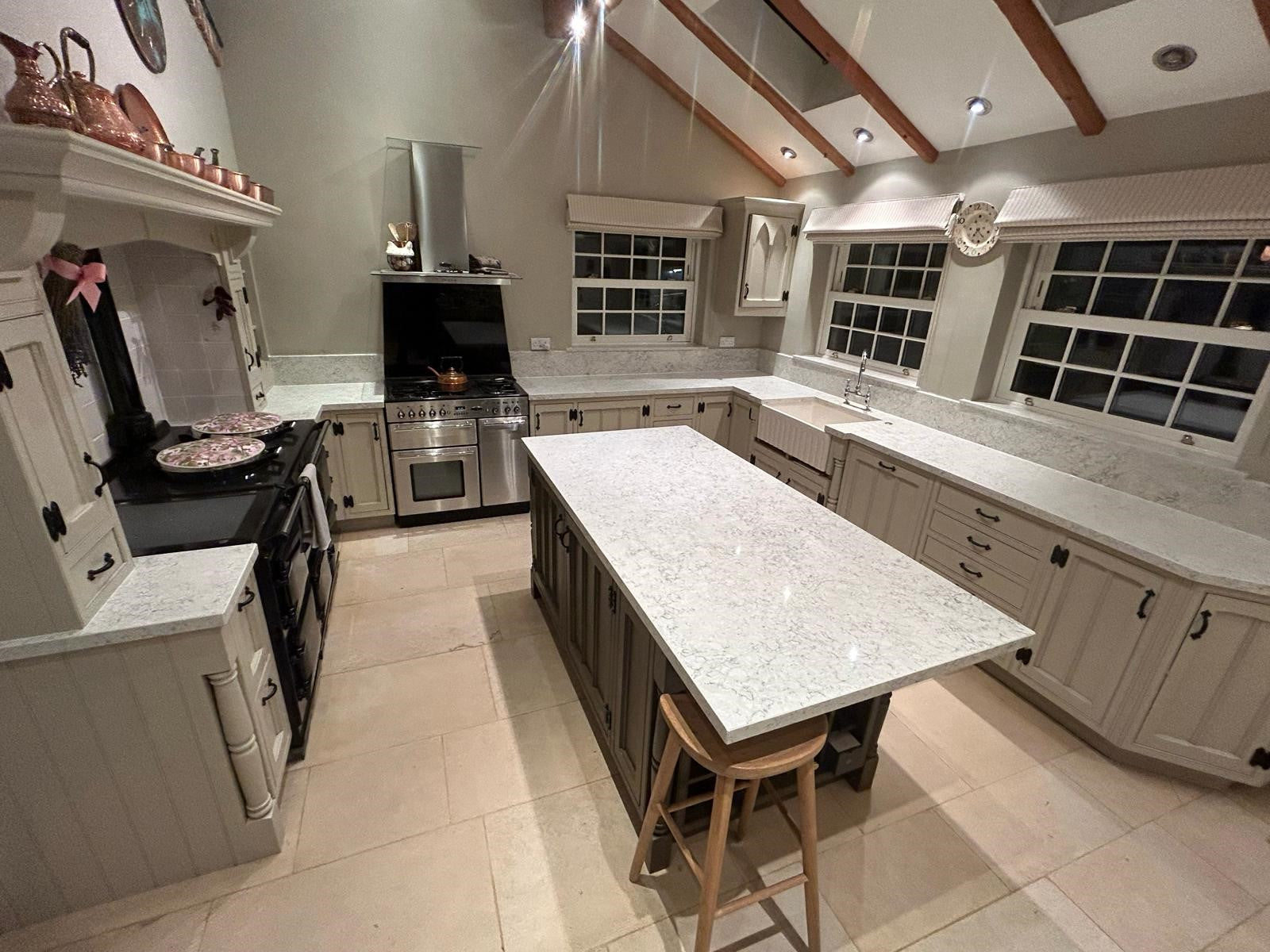 Fugen Arabesque White Quartz | Purple – purplegranite