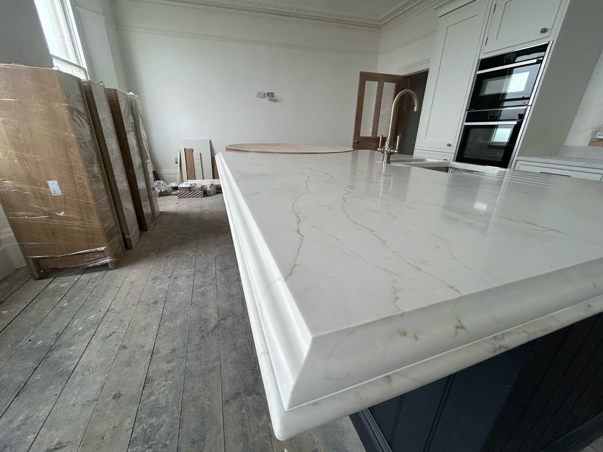 BQS Capri Marble Effect Quartz with Veining | Purple – purplegranite