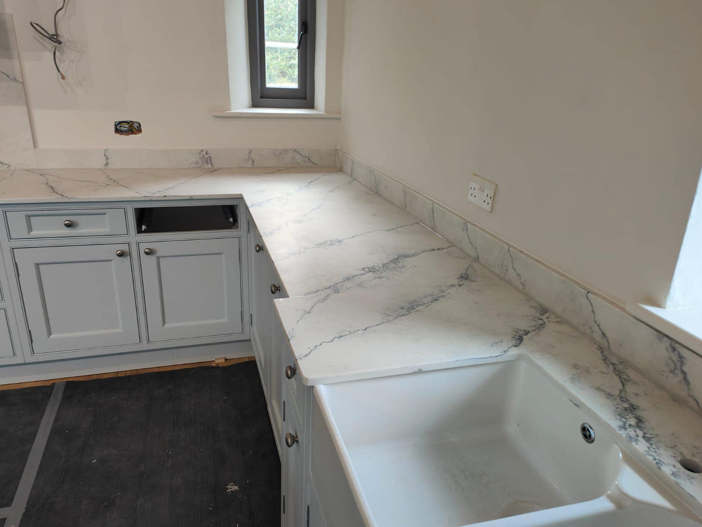 PQS Santorini White Marble Effect Quartz with Blue Veins | Purple ...